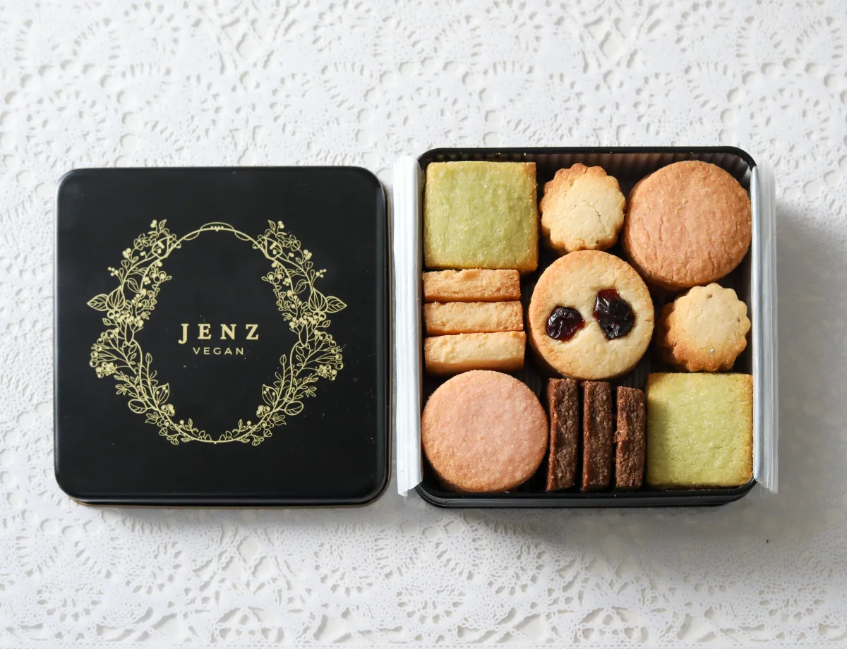 食べて美しく！ヴィーガン＆グルテンフリークッキー缶が新登場！JENZ VEGANのこだわりスイーツ - サードニュース